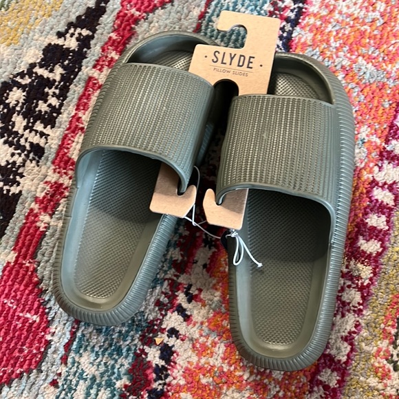 Shoes | Slyde Pillow Slides Green | Poshmark